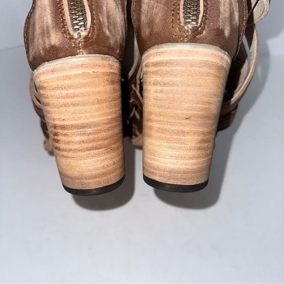 Freebird by Steven | Shoes | New Freebird Claw Distressed Brown Leather Strappy Heel Gladiator ...